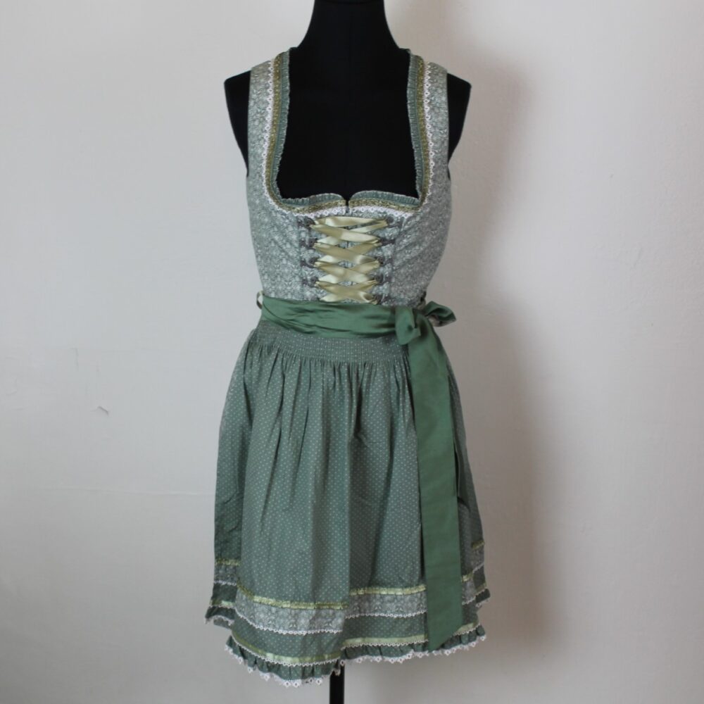 Dirndl von Stockerpoint Wiesenwuid – Trachtendrehscheibe.at – Tradition ...